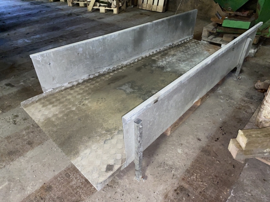 Klaravik Auktioner | Sliske/rampe