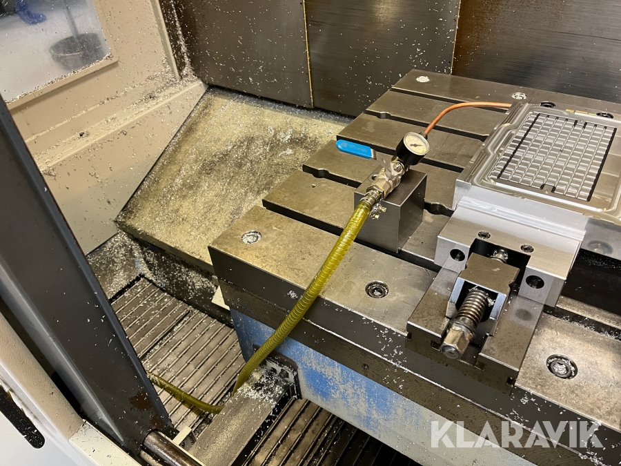 CNC-maskine Mazak VTC-300C, Viborg, Klaravik auktioner