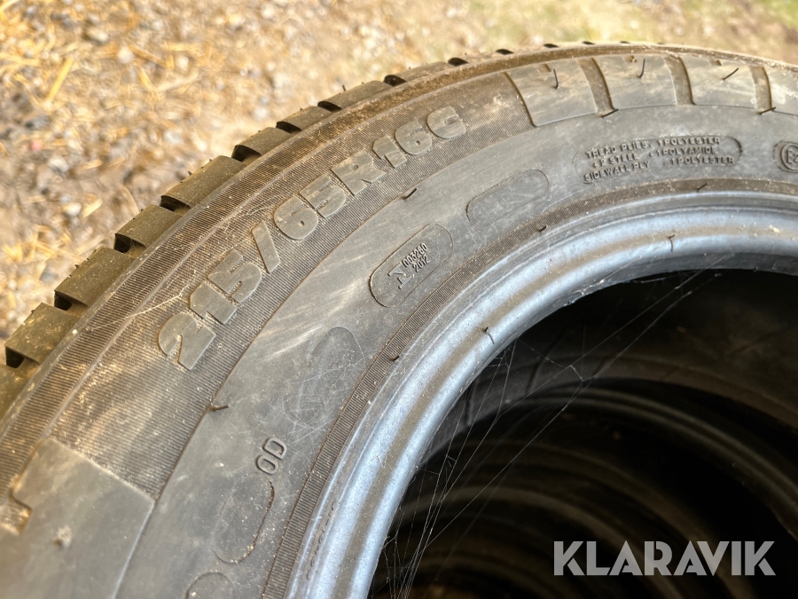 Michelin Agilis 51 4 stk 215/65-16", Hillerød, Klaravik aukt