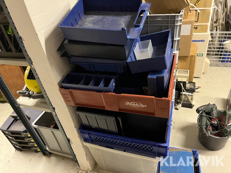 Plast kasser Blandet, Rudersdal, Klaravik auktioner