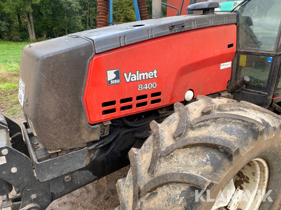 Traktor Valmet 8400, Brønderslev, Klaravik auktioner