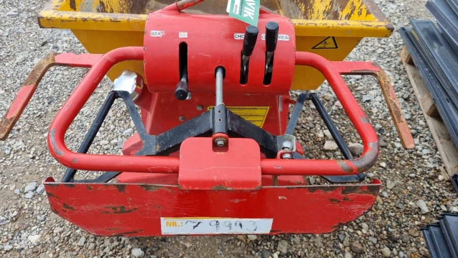 Klaravik Auktioner | Motorbør