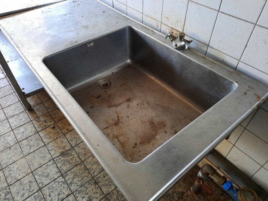 Klaravik Auktioner | Rustfri vask