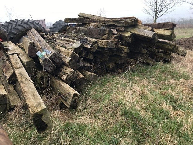 Klaravik Auktioner | Jernbane sveller