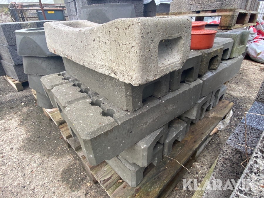 Stort parti byggematerialer - Div. Byggematerialer, Faxe, Kl