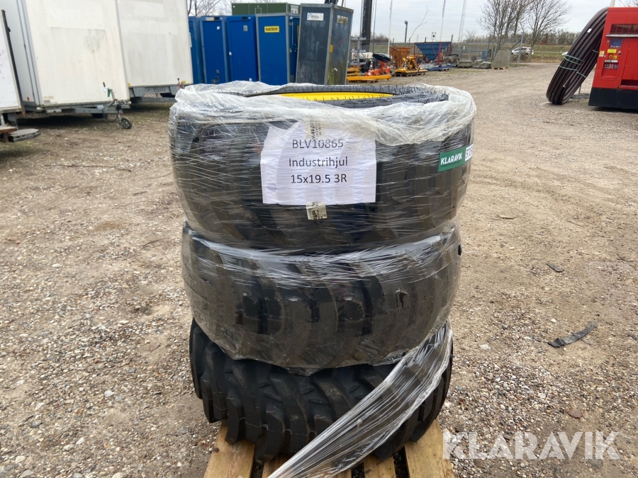 Dæk, Holbæk, Klaravik auktioner