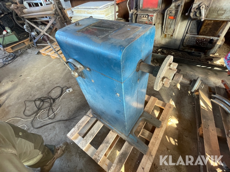 Afbalanceringsmaskine WEAVER COUNTERBALANCER, Nordfyns, Klar
