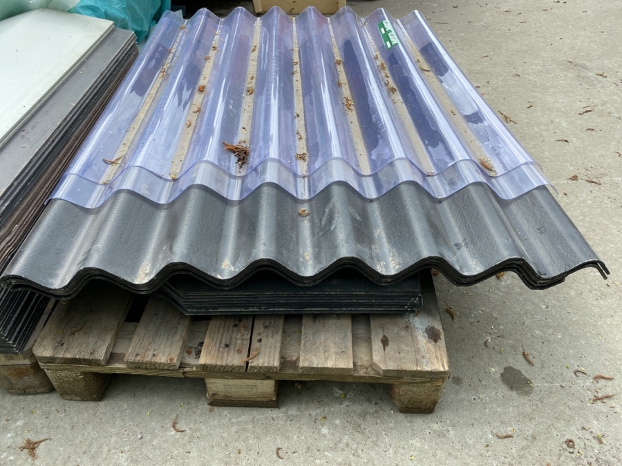 Klaravik Auktioner | Tagplader