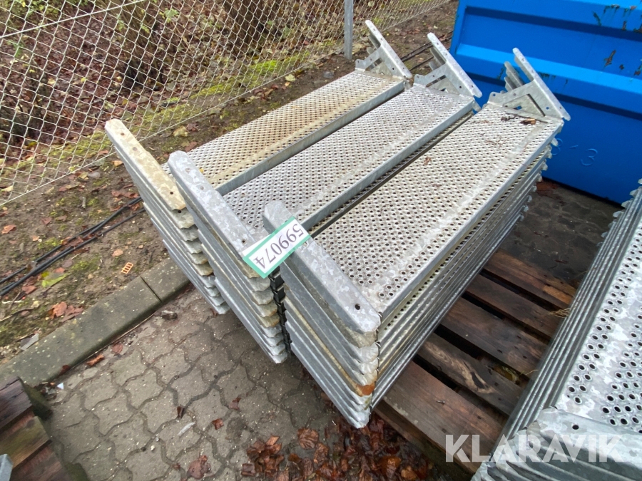 Trappetrin 100x25x4 cm, Ringsted, Klaravik auktioner