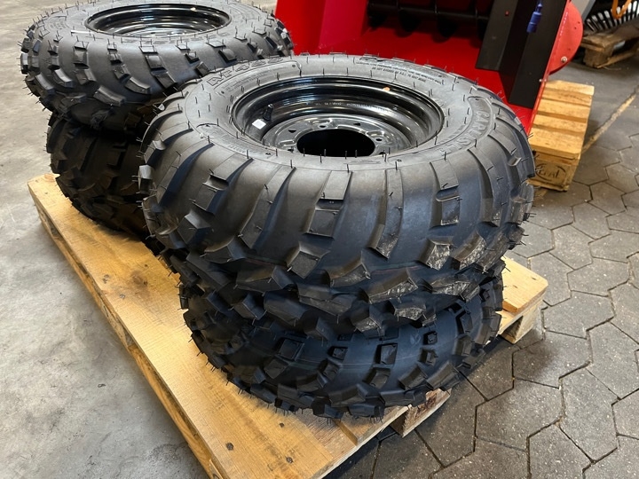 Klaravik Auktioner | Ubrugte ATV hjul