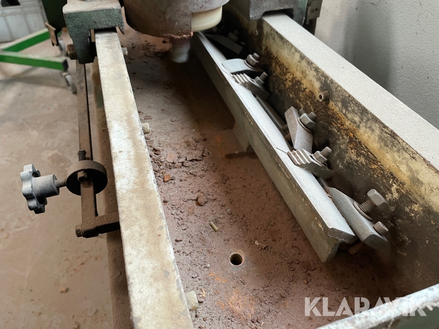 Slibemaskine til høvlejern Demall, Næstved, Klaravik auktion