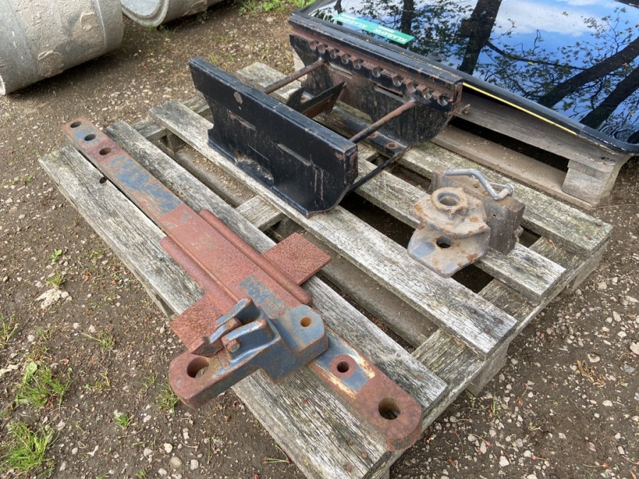 Klaravik | Auktioner for maskiner, værktøj og køretøjer