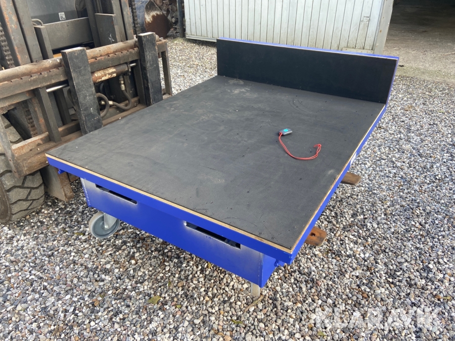 Vippebord Elektrisk, Faaborg-Midtfyn, Klaravik auktioner