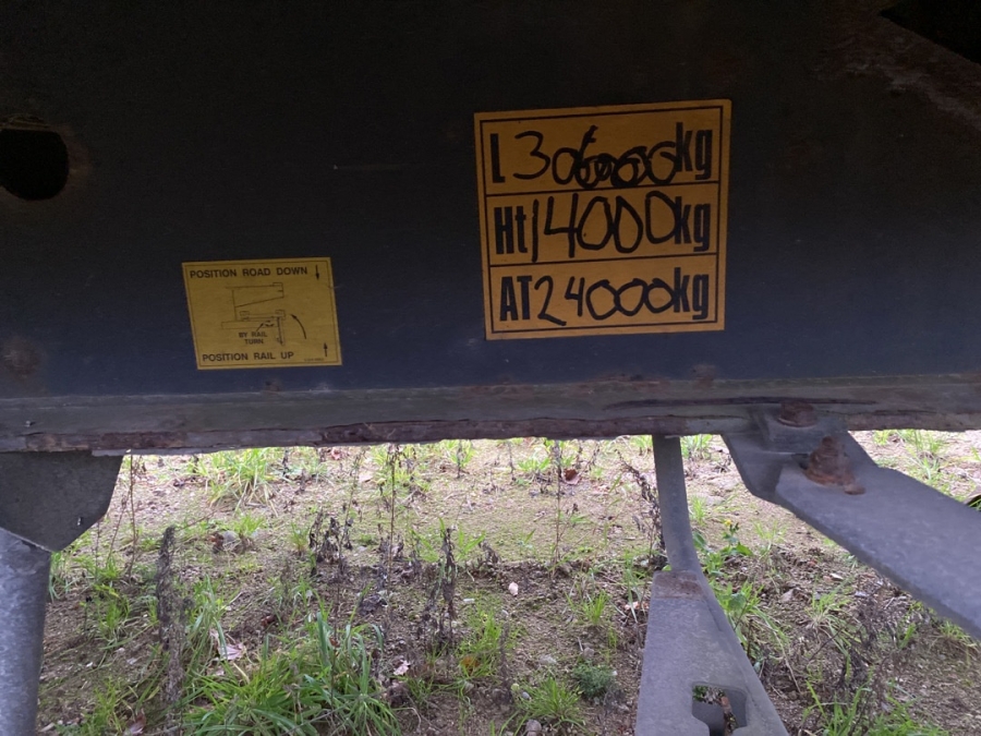 Stor lastbil halmvogn