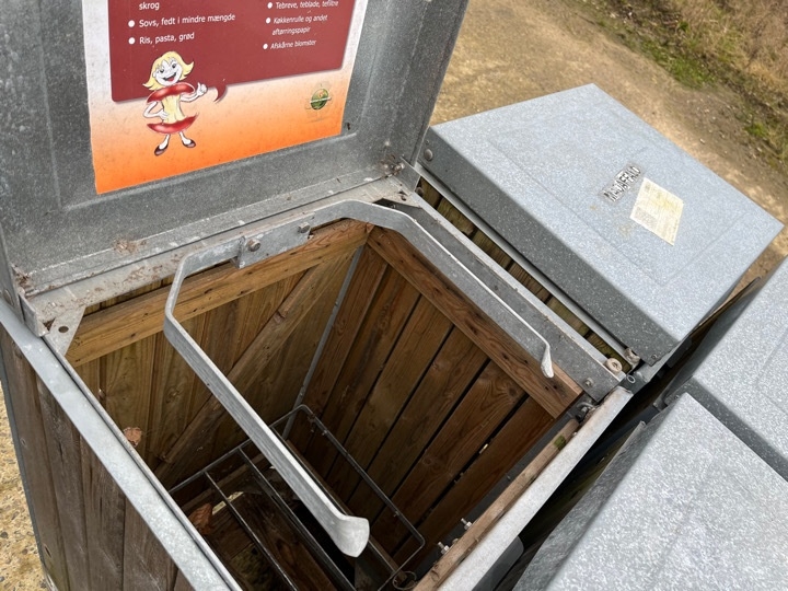 Affaldsstativer / Skjulere