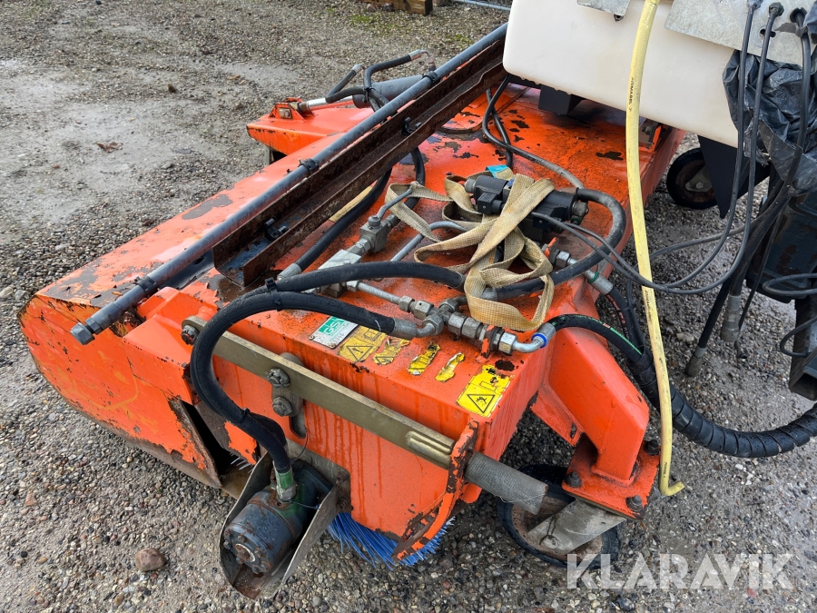 Kost med vand og opsamler Tuchel-sweep Profi 600, Holbæk, Kl