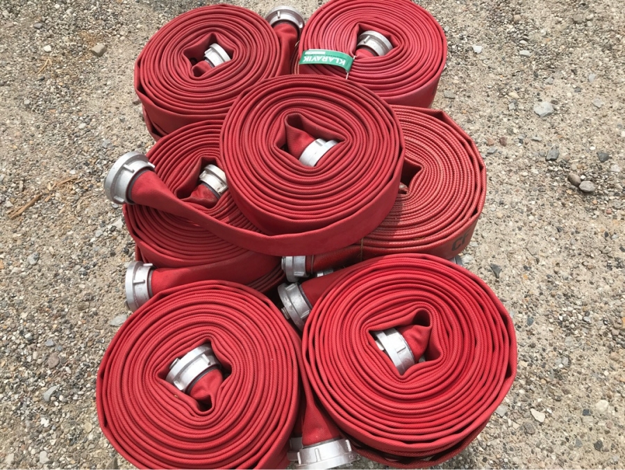 Klaravik Auktioner | Parti med brandslanger