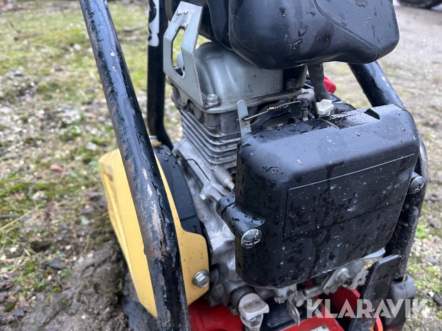 Pladevibrator Dynapac LF 60, Rebild, Klaravik auktioner