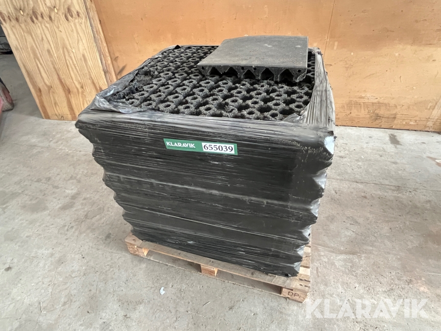 Gummifliser, Solrød, Klaravik auktioner