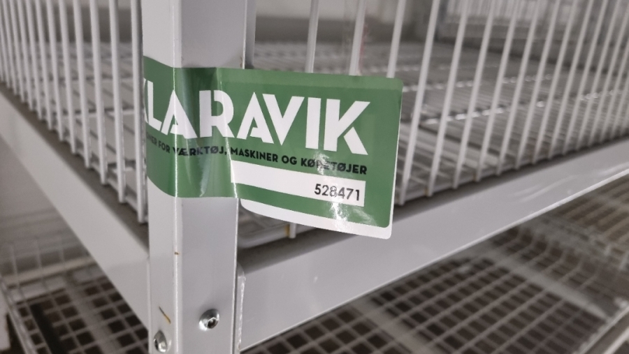 Klaravik Auktioner | Butiks inventar