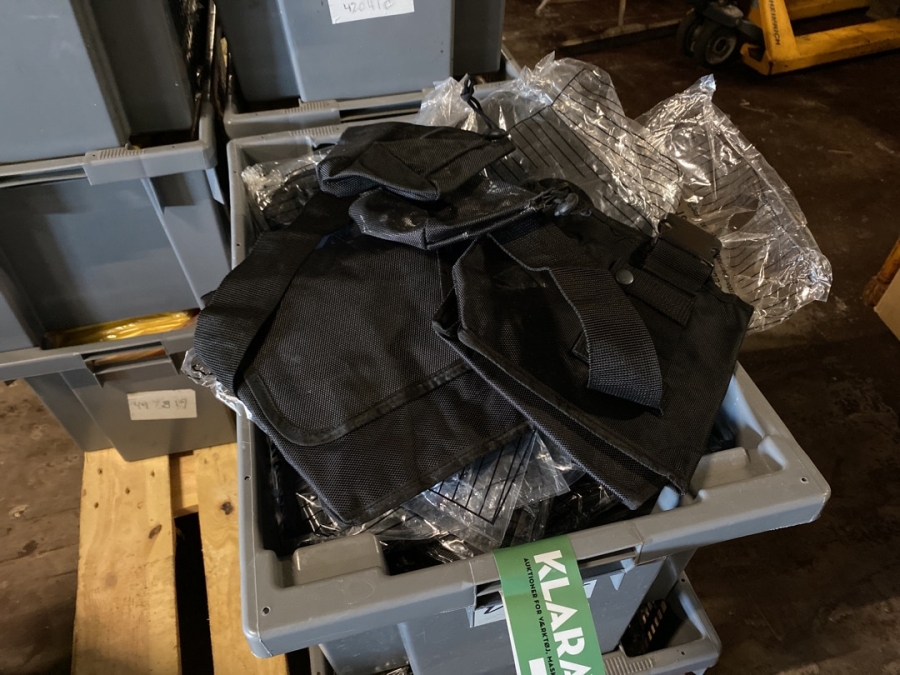 Klaravik Auktioner | Redskabsbælte