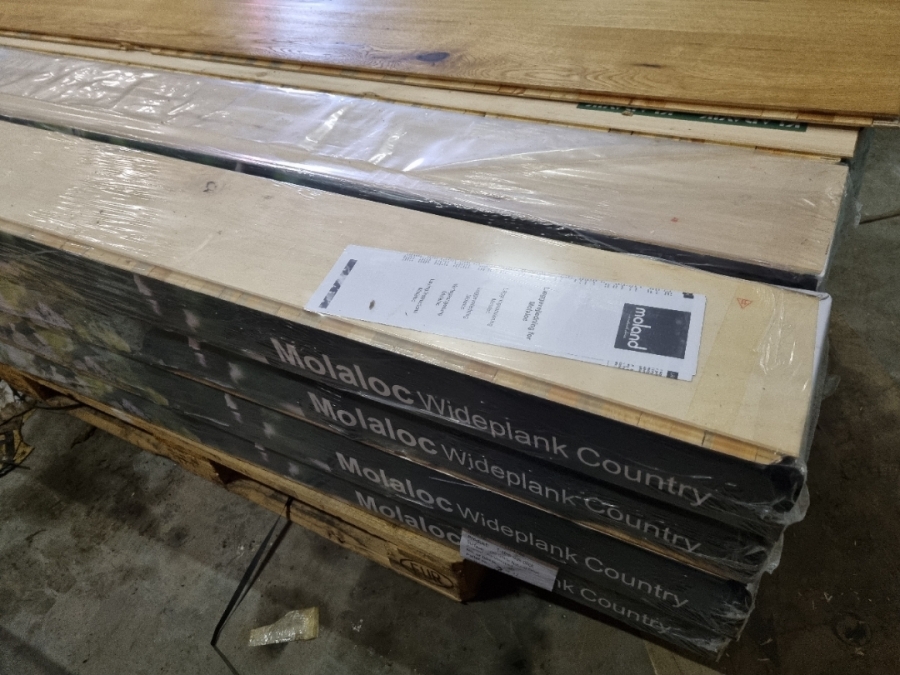 Klaravik Auktioner | Trægulv