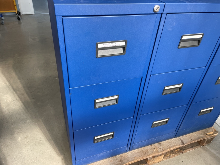 Altikon 3 skuffer, Odense, Klaravik auktioner