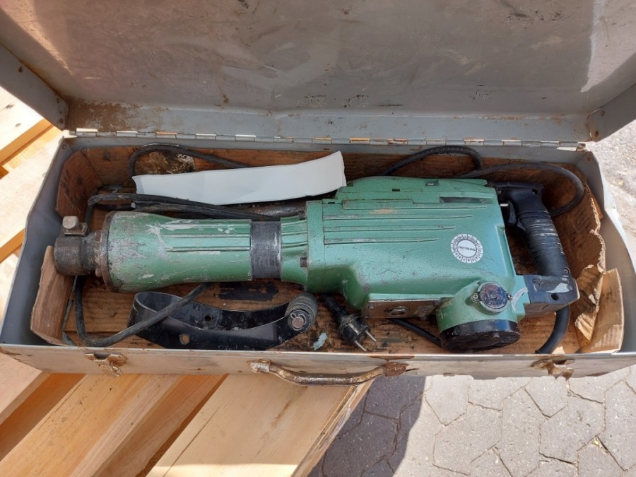 Klaravik Auktioner | Slaghammer