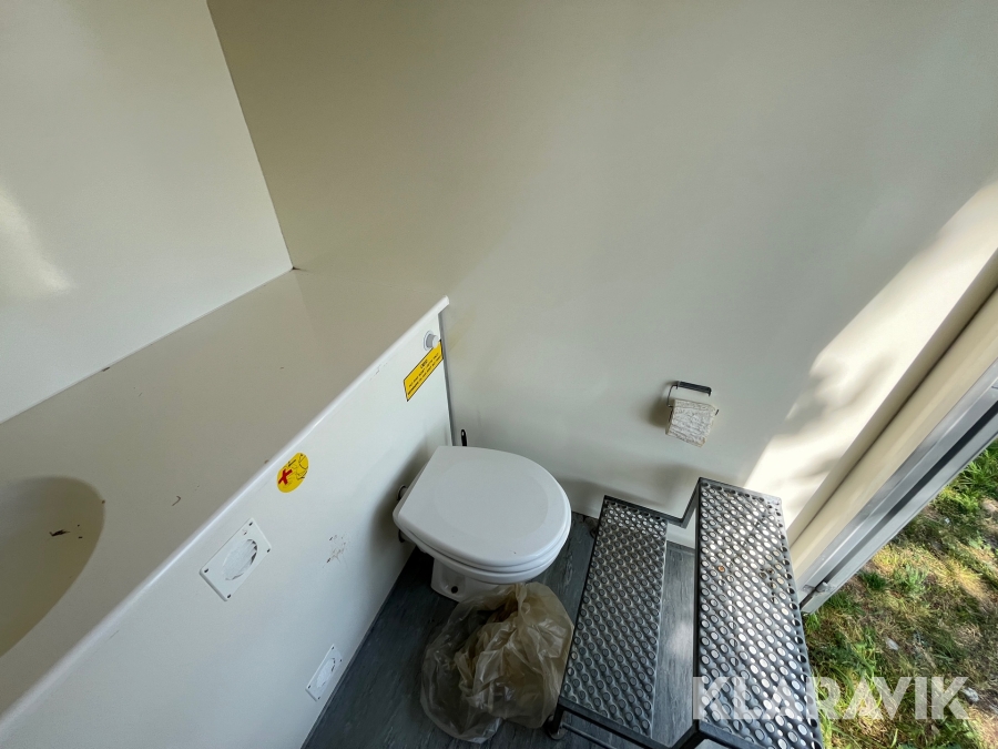 Bad/toilet vogn Scanvogn 750 kg, Holbæk, Klaravik auktioner