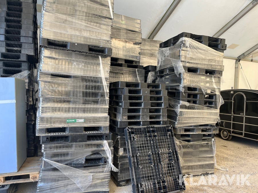 Plast paller Intraco Pallet, Høje-Taastrup, Klaravik auktion