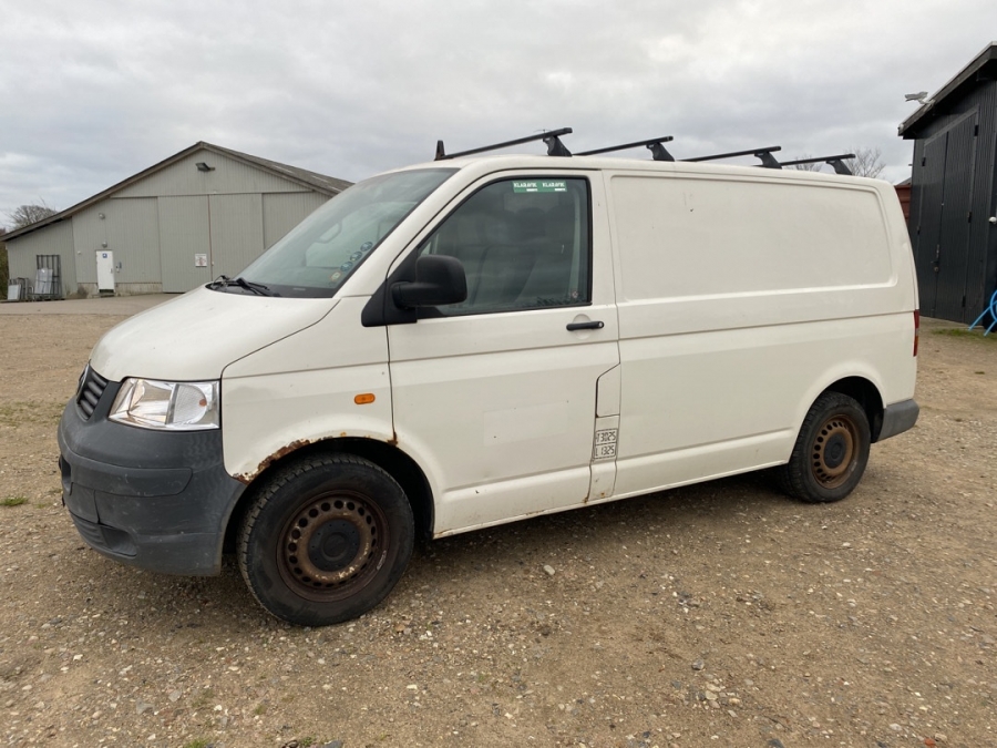 Klaravik Auktioner | Kassebil