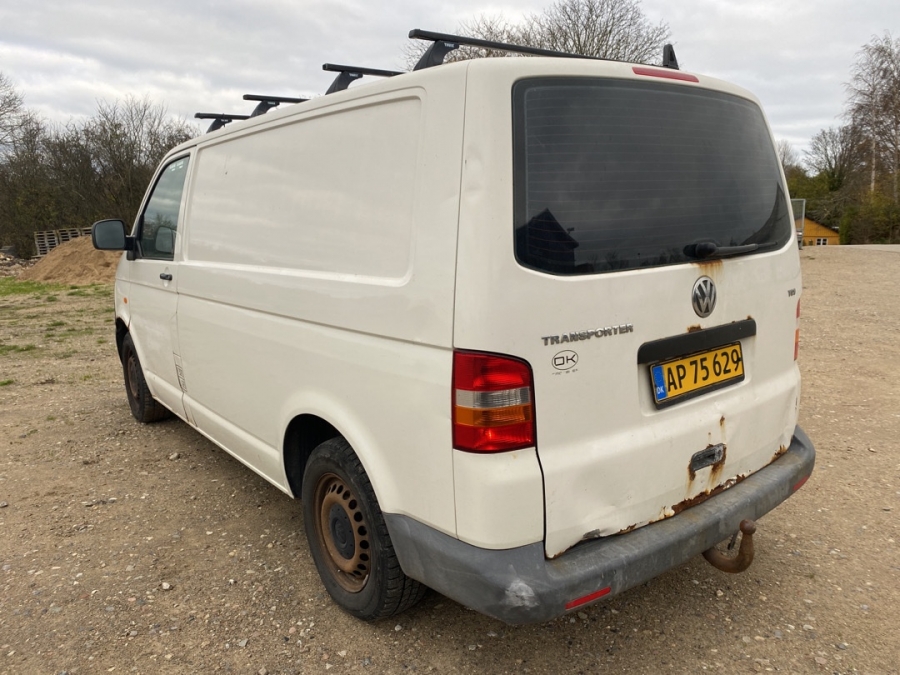 Klaravik Auktioner | Kassebil