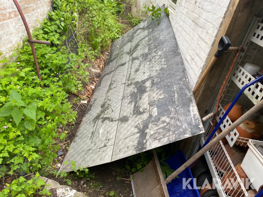 Rustfri plade, Kalundborg, Klaravik auktioner