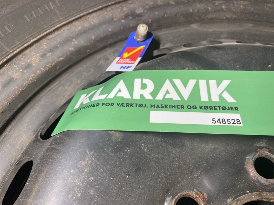 Klaravik Auktioner | 4 hjul til Ford S-Max
