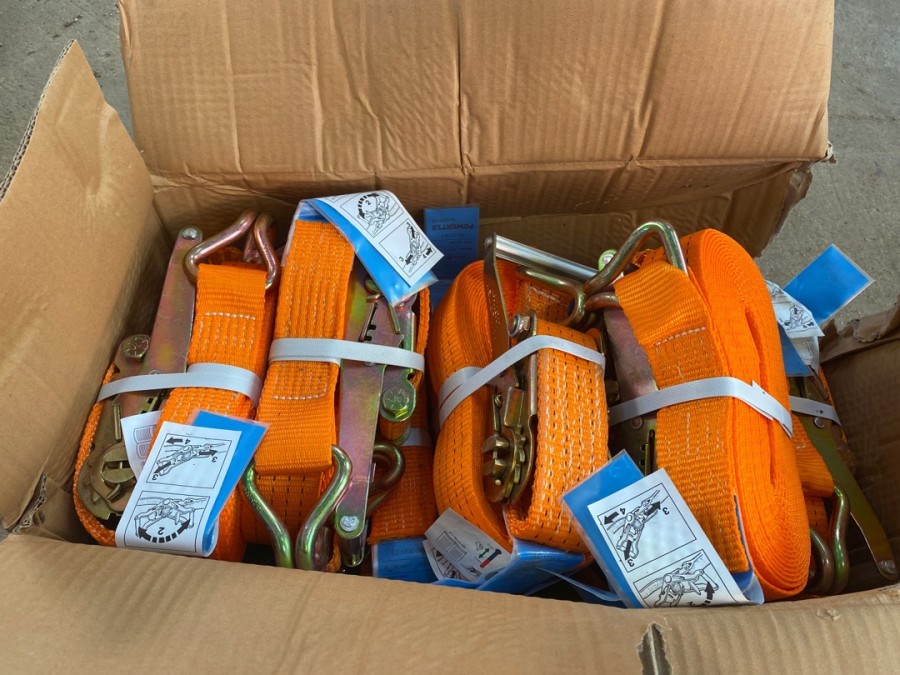 Klaravik Auktioner | Stropper 10 stk.