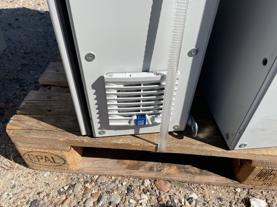 Klaravik Auktioner | Elskabe