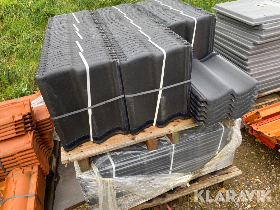 Stor lot af ubrugte tagsten, Silkeborg, Klaravik auktioner