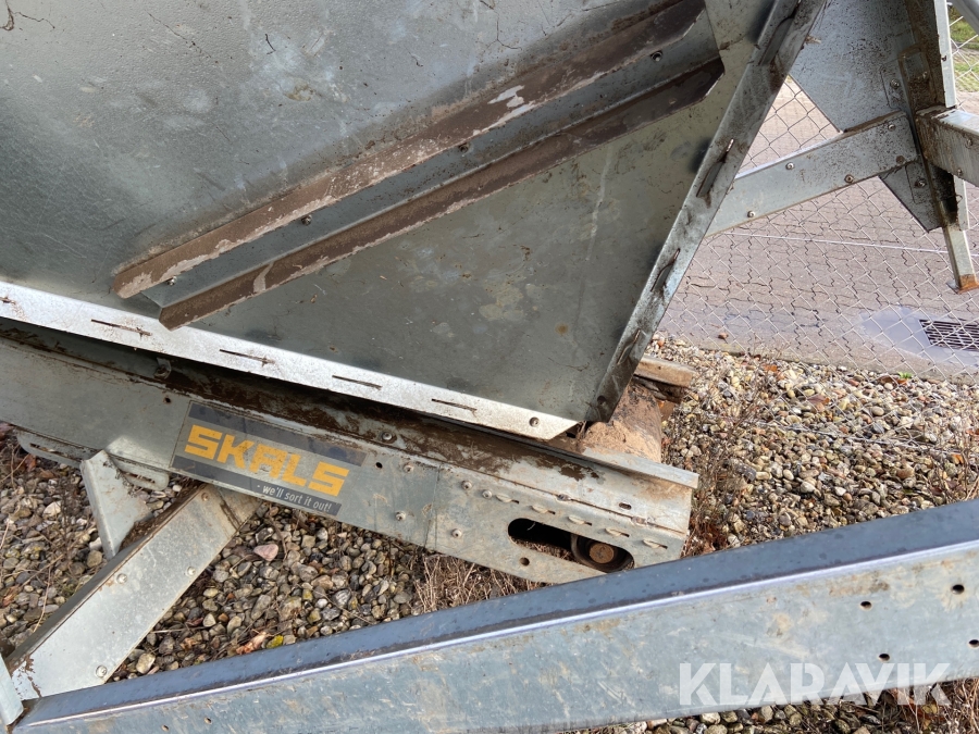 Silo Skals, Greve, Klaravik auktioner