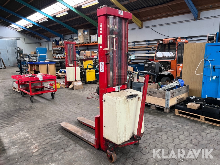 Pallestabler NH 1000, Norddjurs, Klaravik auktioner