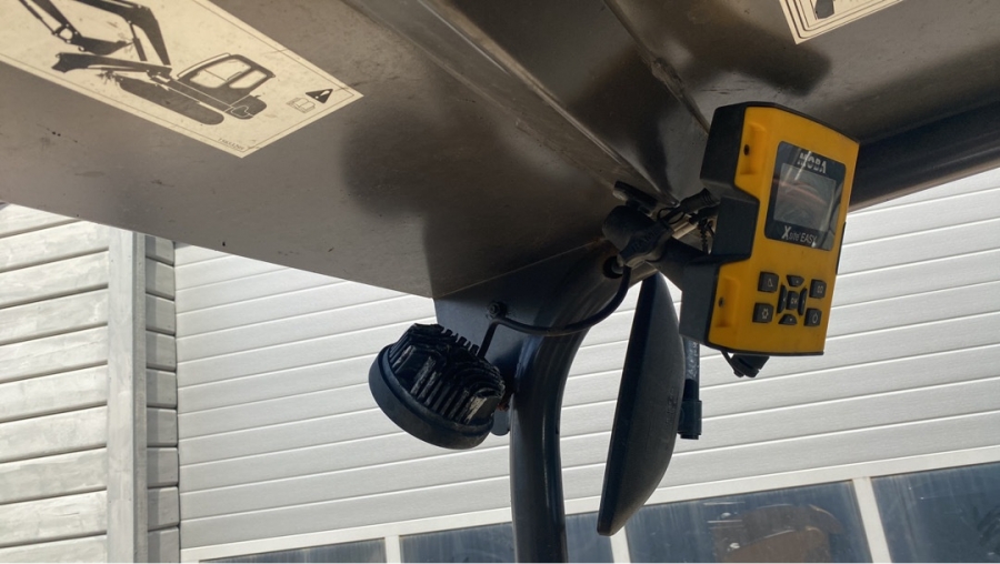 Gravemaskine 2 t med MOBA 1 D Styring