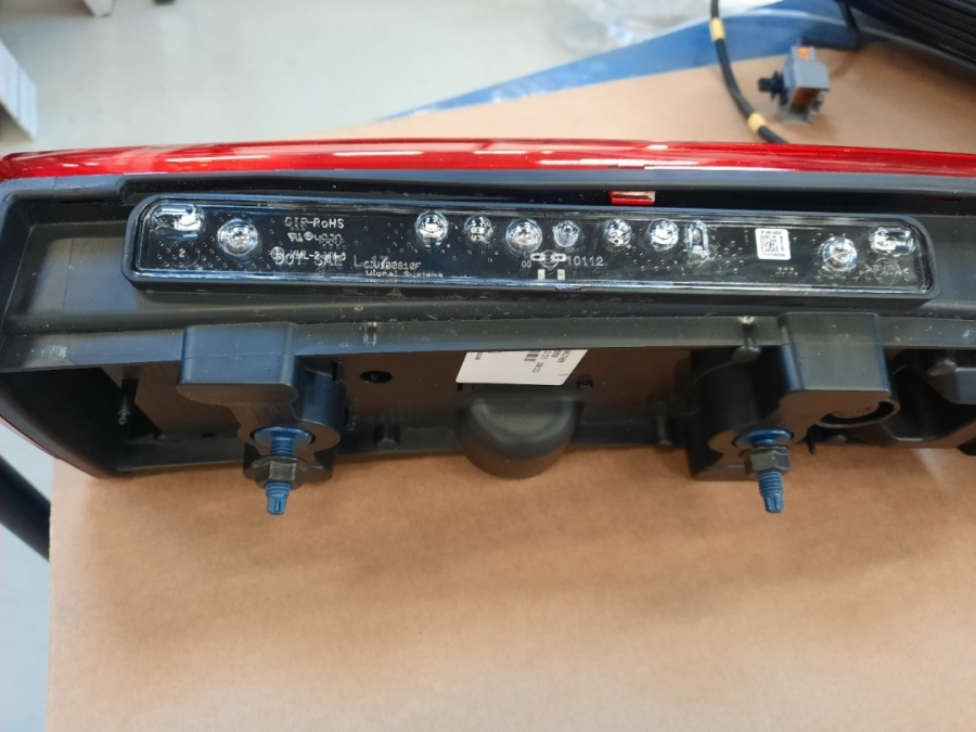 Klaravik Auktioner | 2 baglygter