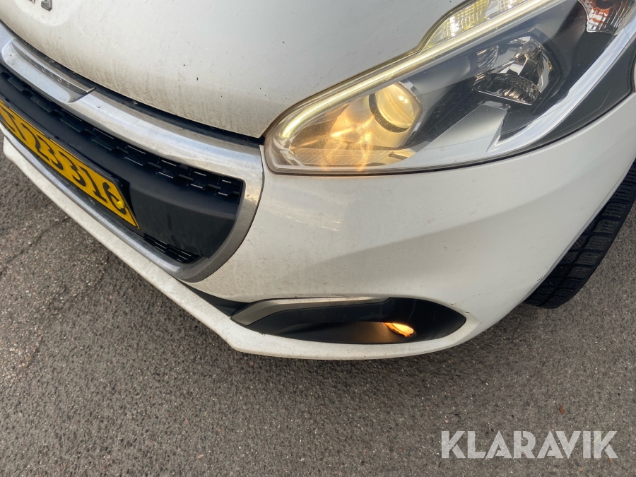 Personbil Peugeot 208 Blue hdi, Brøndby, Klaravik auktioner