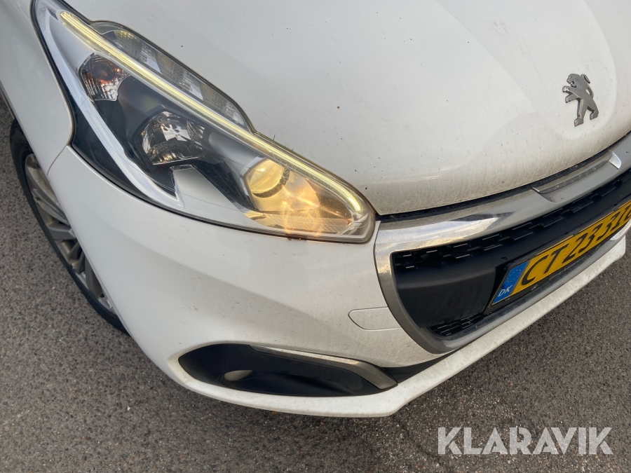 Personbil Peugeot 208 Blue hdi, Brøndby, Klaravik auktioner