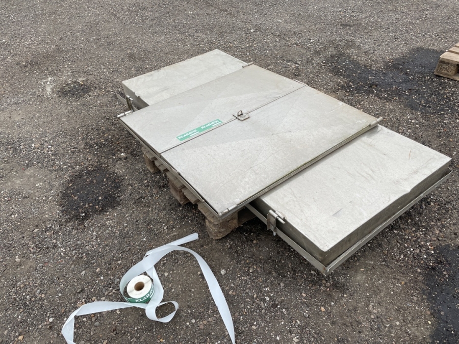 Klaravik Auktioner | Rustfri låger til container