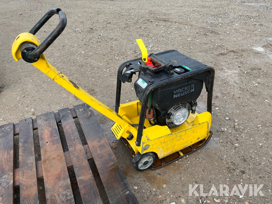 Pladevibrator Wacker Neuson DPU 3050 h, Holbæk, Klaravik auk
