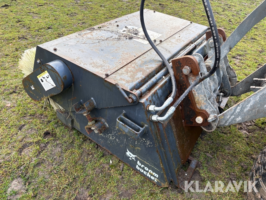 Fejekost Melroe Sweeper 48, Vallensbæk, Klaravik auktioner