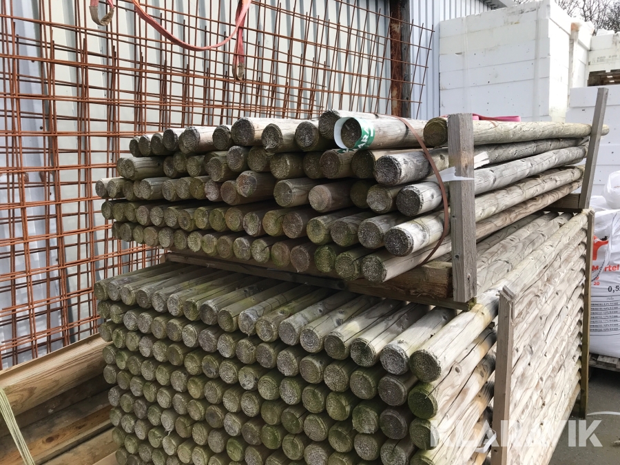 Raftehegn inkl stolper, Holbæk, Klaravik auktioner