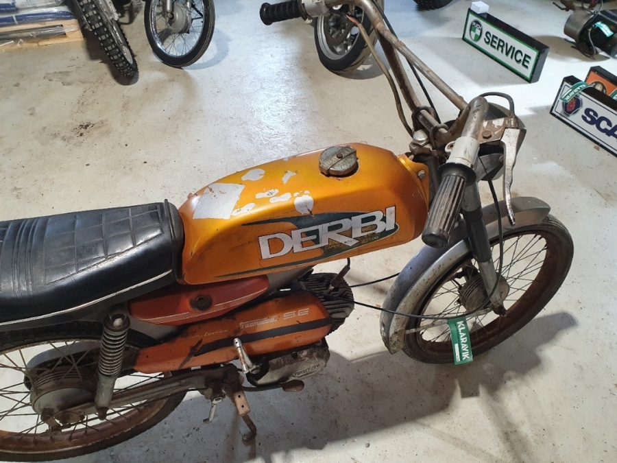 Klaravik Auktioner | Knallert