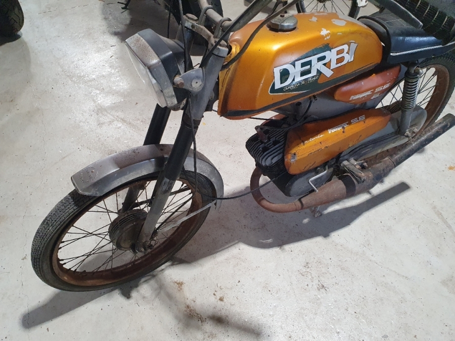 Klaravik Auktioner | Knallert