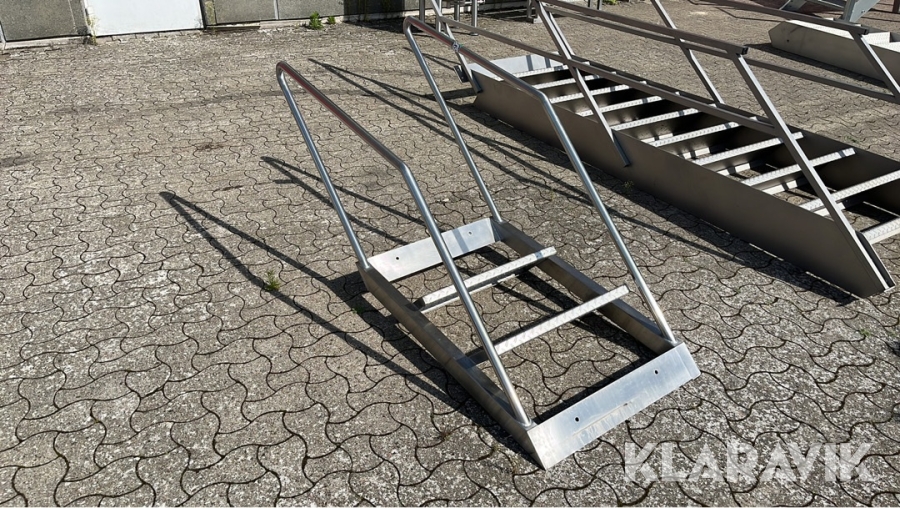 Rustfri 2 trin, Furesø, Klaravik auktioner